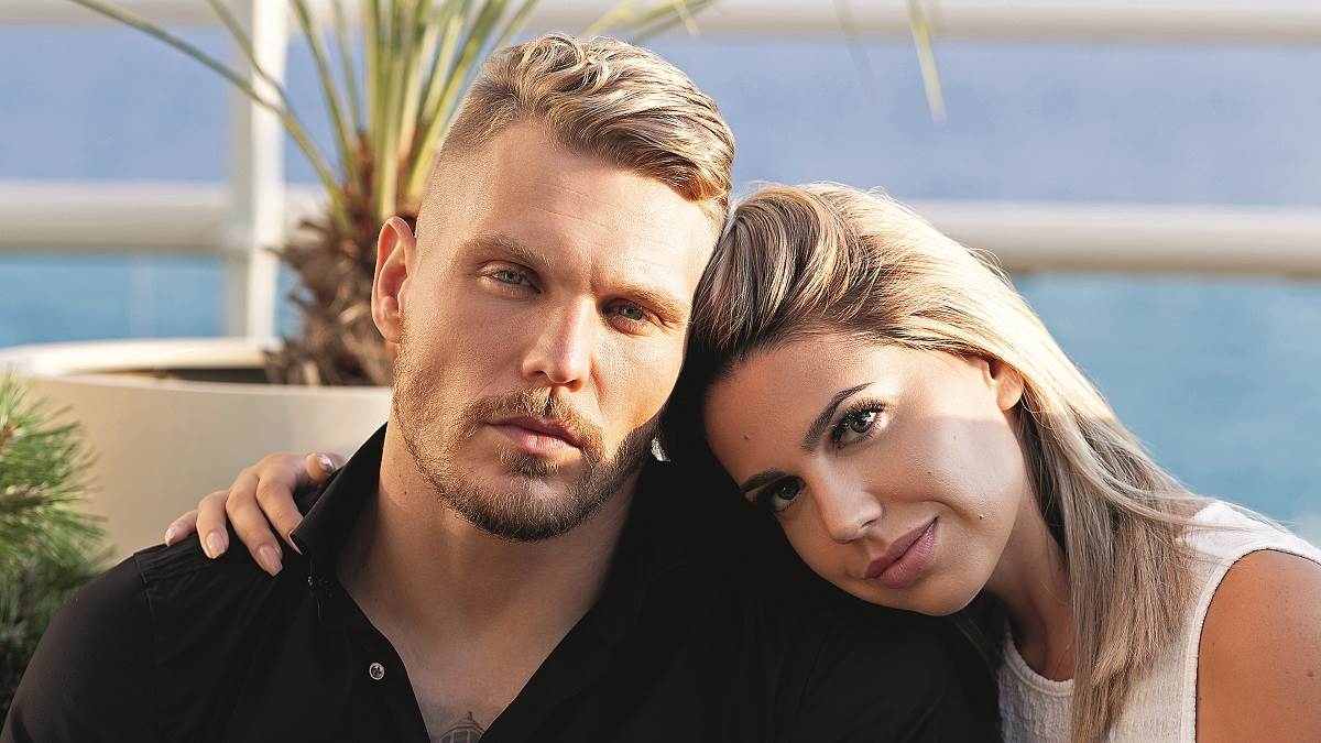 Igre ljubavi: Najpoželjniji hrvatski vaterpolist i njegova zaručnica ...